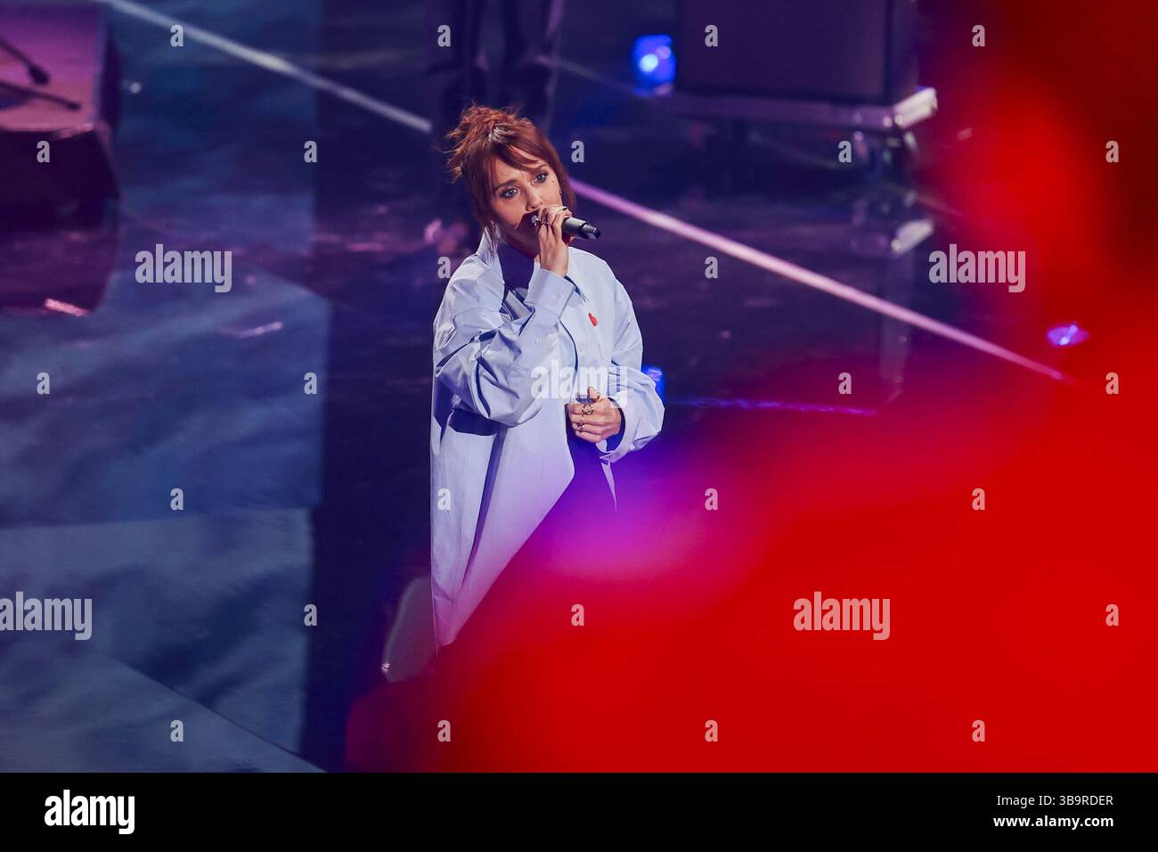 Mons, Belgium. 10th May, 2025. Zaz French singer-songwriter perform at ...