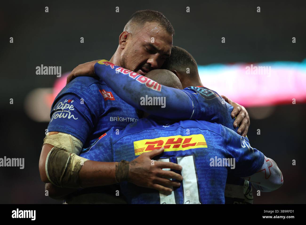 CAPE TOWN, SOUTH AFRICA - MAY 10: DHL Stormers captain Salmaan Moerat ...