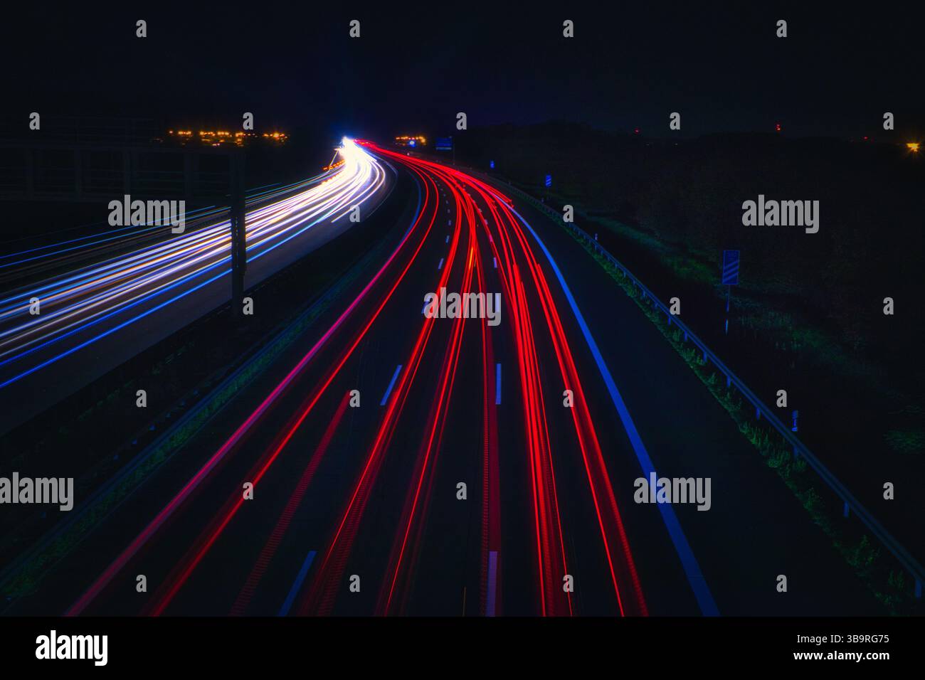 Traffic on the Highway - Travel - Background - Line - Ecology - Long ...