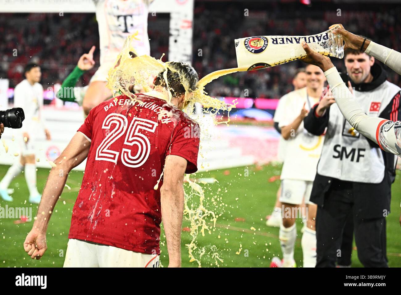 Munich, Germany. 10th May, 2025. Soccer: Bundesliga, Bayern Munich ...