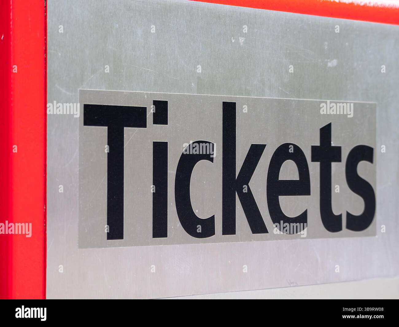 Sign displaying ticket word hi-res stock photography and images - Alamy