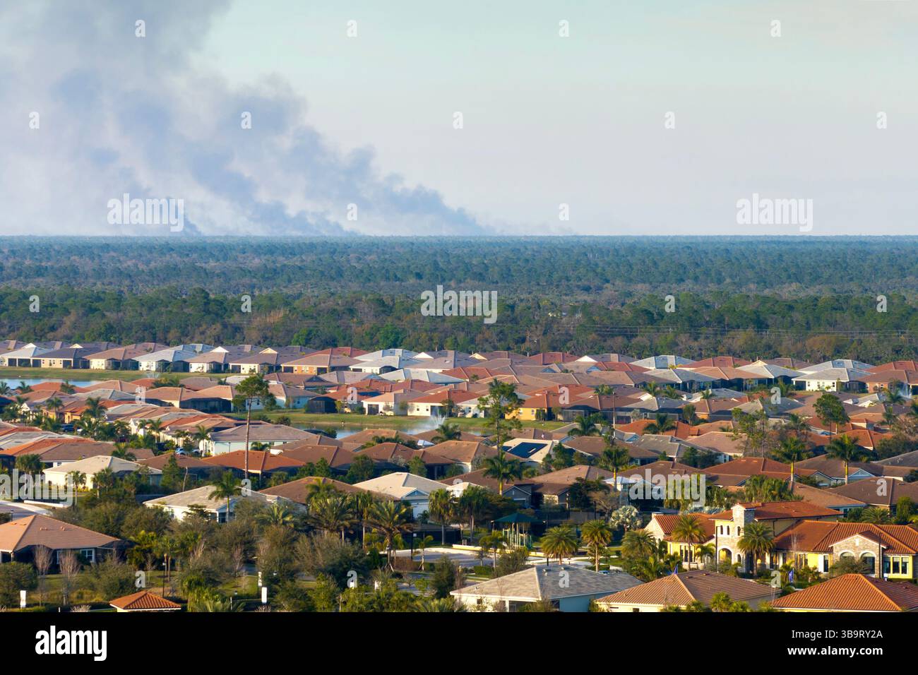 Suburban neighborhood in Florida suffering from bad air quality ...