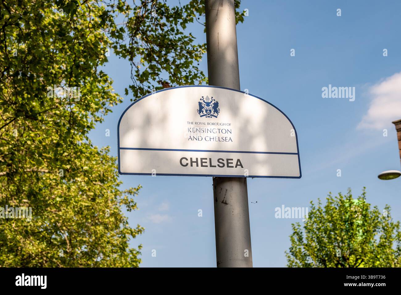 LONDON- APRIL 28, 2025: Chelsea street sign on the eastern boundary by ...
