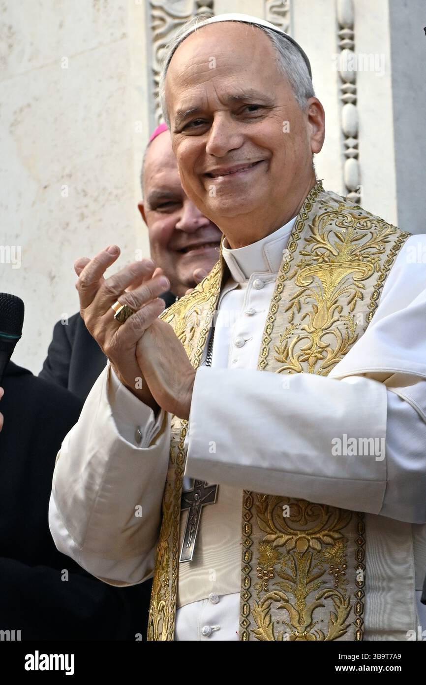 Vatican City State, Vatikanstadt. 10th May, 2025. Pope Leo XIV, Surprise visit to the sanctuary ...