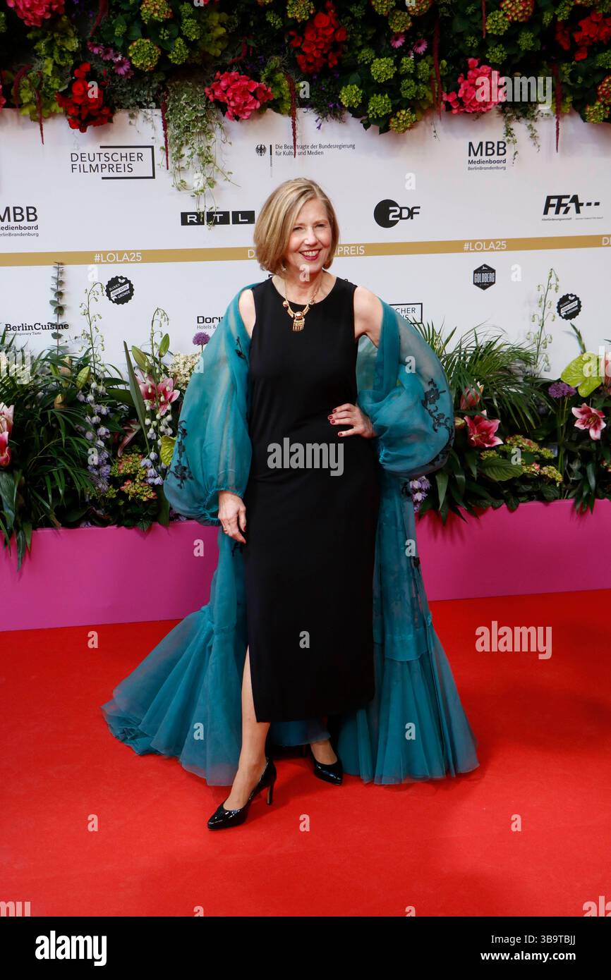 Petra Zieser bei der Ankunft zur Verleihung des Deutschen Filmpreises ...