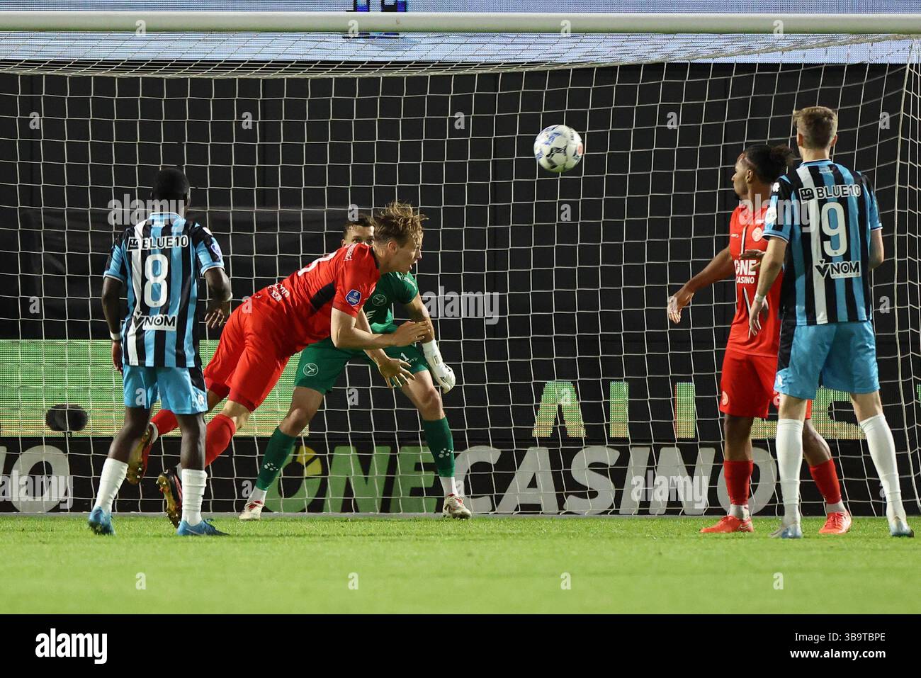 Almere, Netherlands. 10th May, 2025. ALMERE, 10-05-2025, Yanmar Stadium, season 2024/2025, Dutch ...