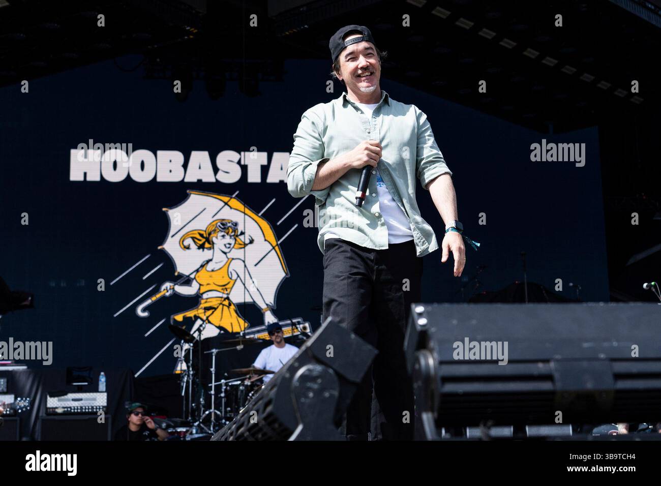Doug Robb of Hoobastank performs during Sonic Temple Art and Music ...