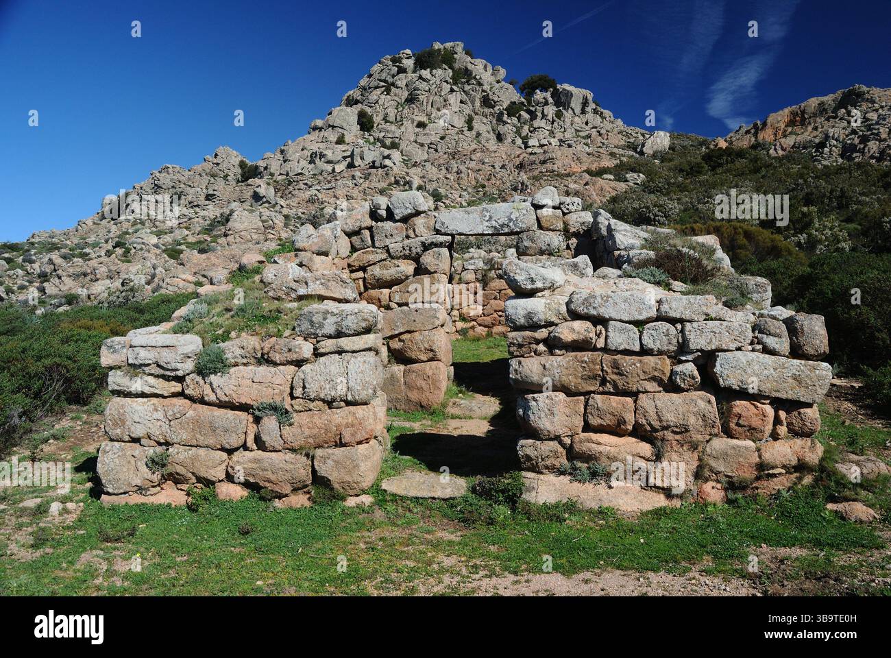 Trail to the archeological nuragic area of Sos Nurattolos, nuragic ...