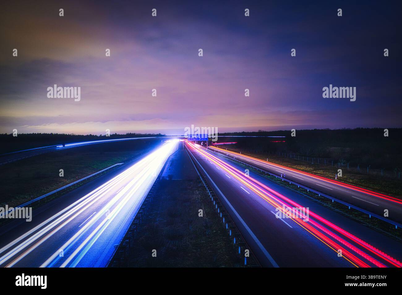 Highway Traffic Travel Night Line Stock Photo - Alamy