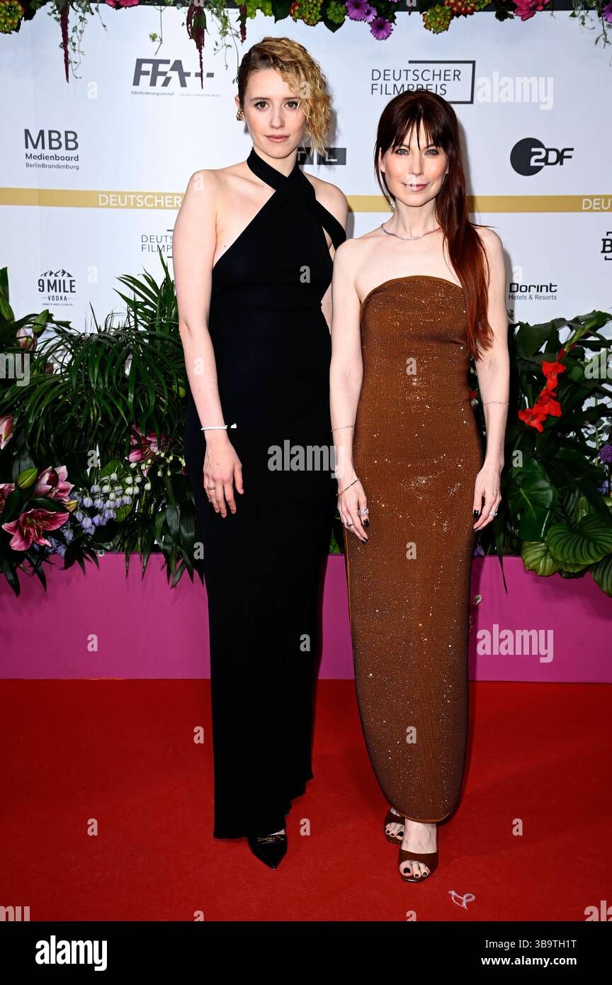 Katharina Stark und Nora Waldstätten bei der 75. Verleihung des ...