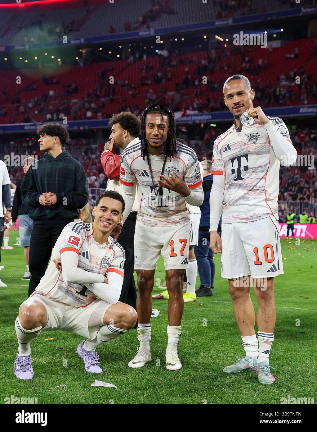 Muenchen, Deutschland. 10th May, 2025. Jamal Musiala (FC Bayern ...