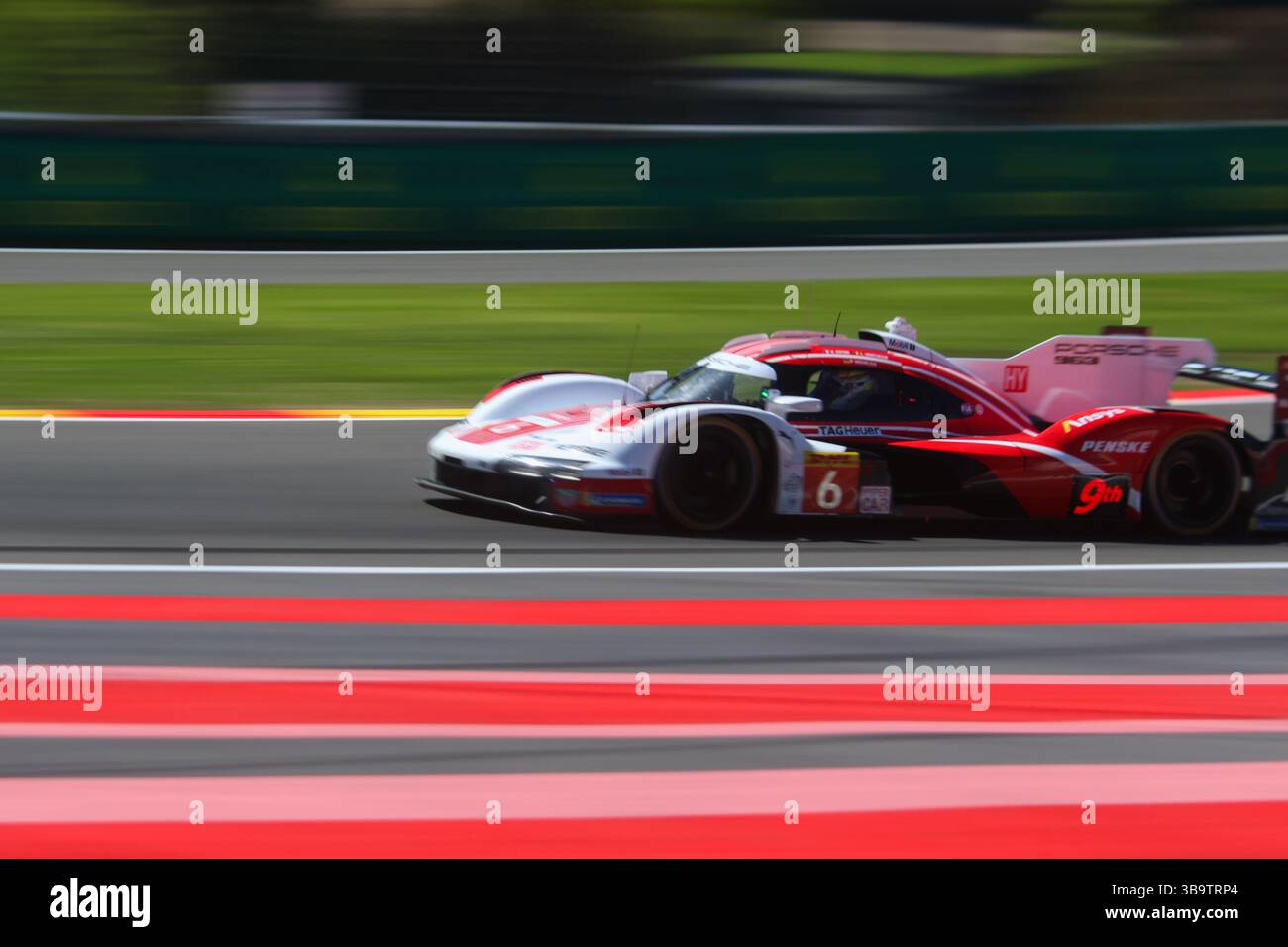 Francorchamps, Belgium. 10th May, 2025. #6 PORSCHE PENSKE MOTORSPORT Hypercar charges through ...