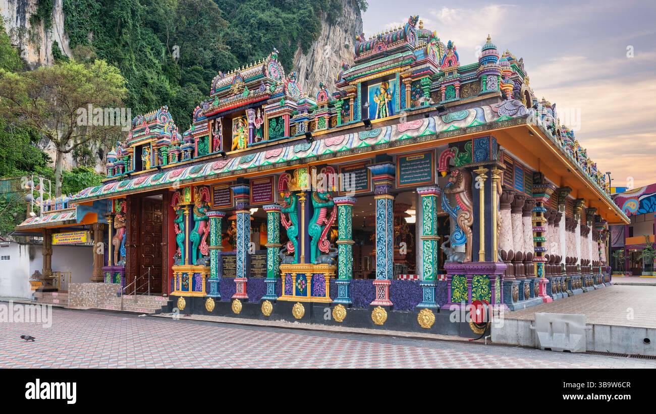 Ornate Sri Maha Mariamman temple at the famous Batu Caves religious ...