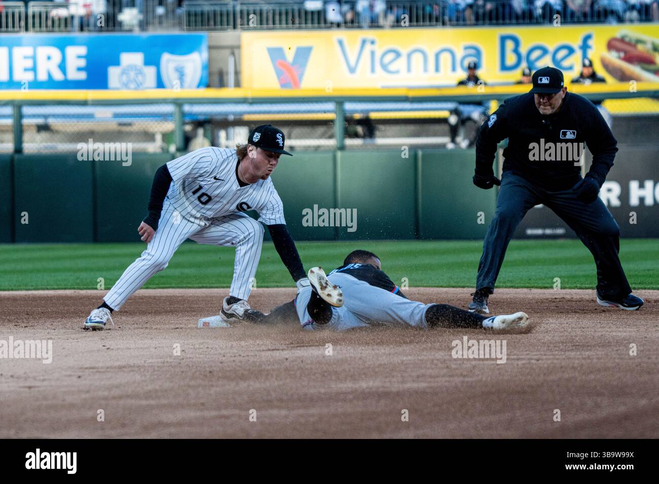 CHICAGO, IL - MAY 10: Chase Meidroth #10 of the Chicago White Sox ...