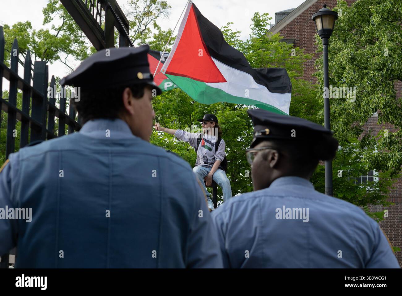 Brooklyn, United States. 08th May, 2025. CUNY Police "City University ...