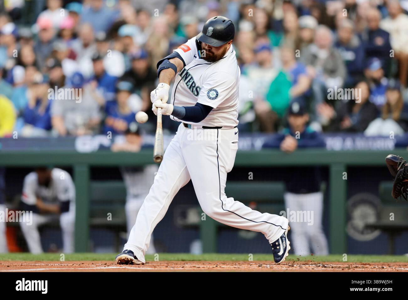 Seattle Mariners' Rowdy Tellez hits a solo home run off Toronto Blue ...