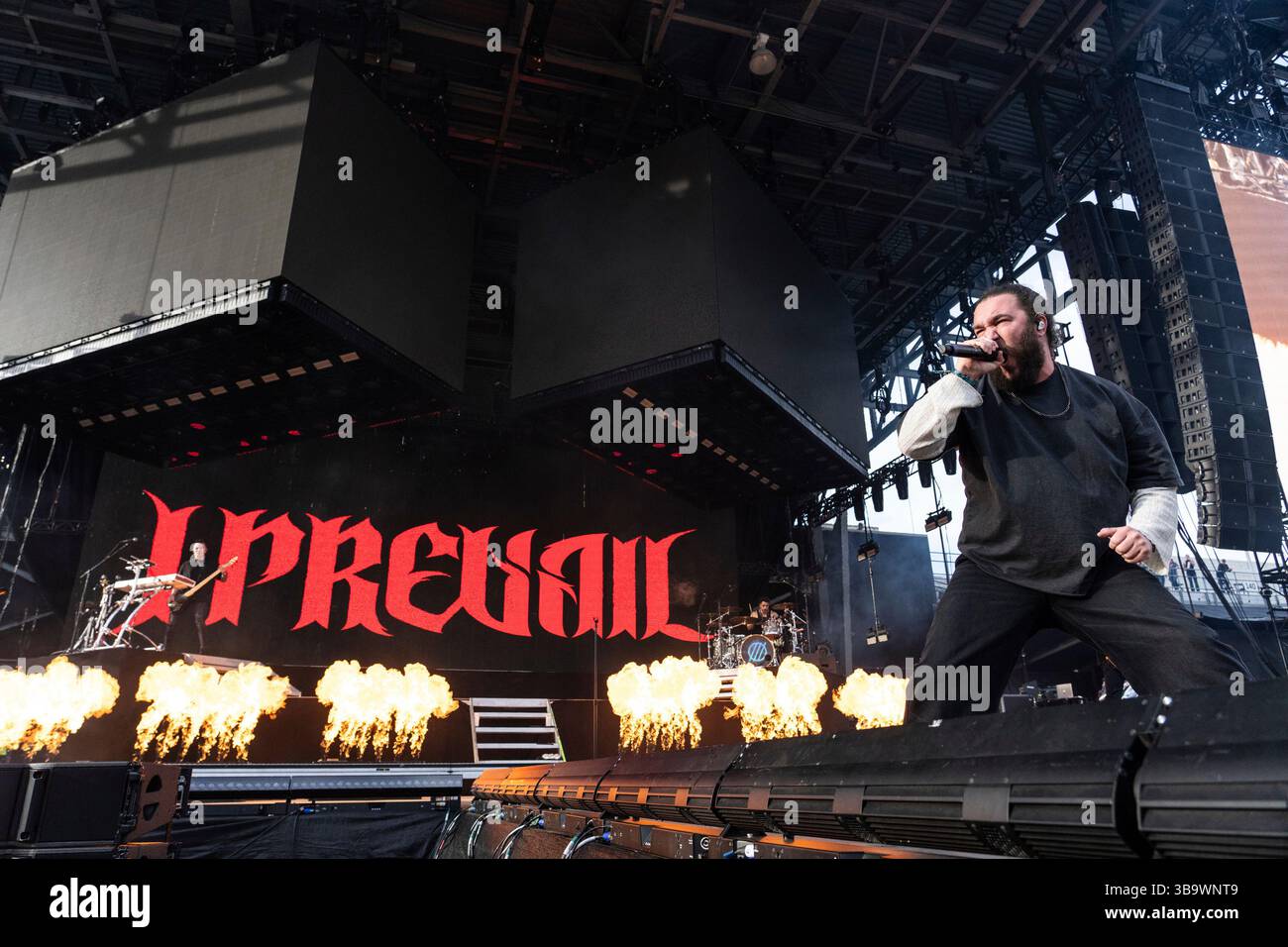Eric Vanlerberghe of I Prevail performs during Sonic Temple Art and ...