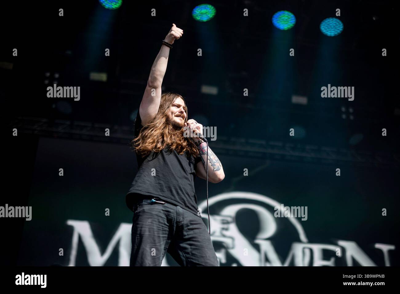 Aaron Pauley of Of Mice & Men performs during Sonic Temple Art and ...