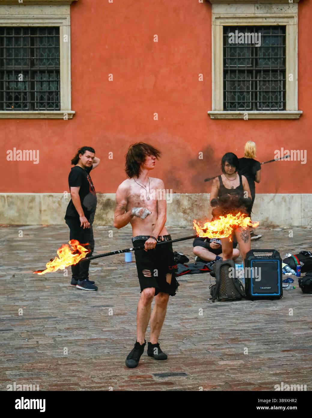 Street performers fire props hi-res stock photography and images - Alamy