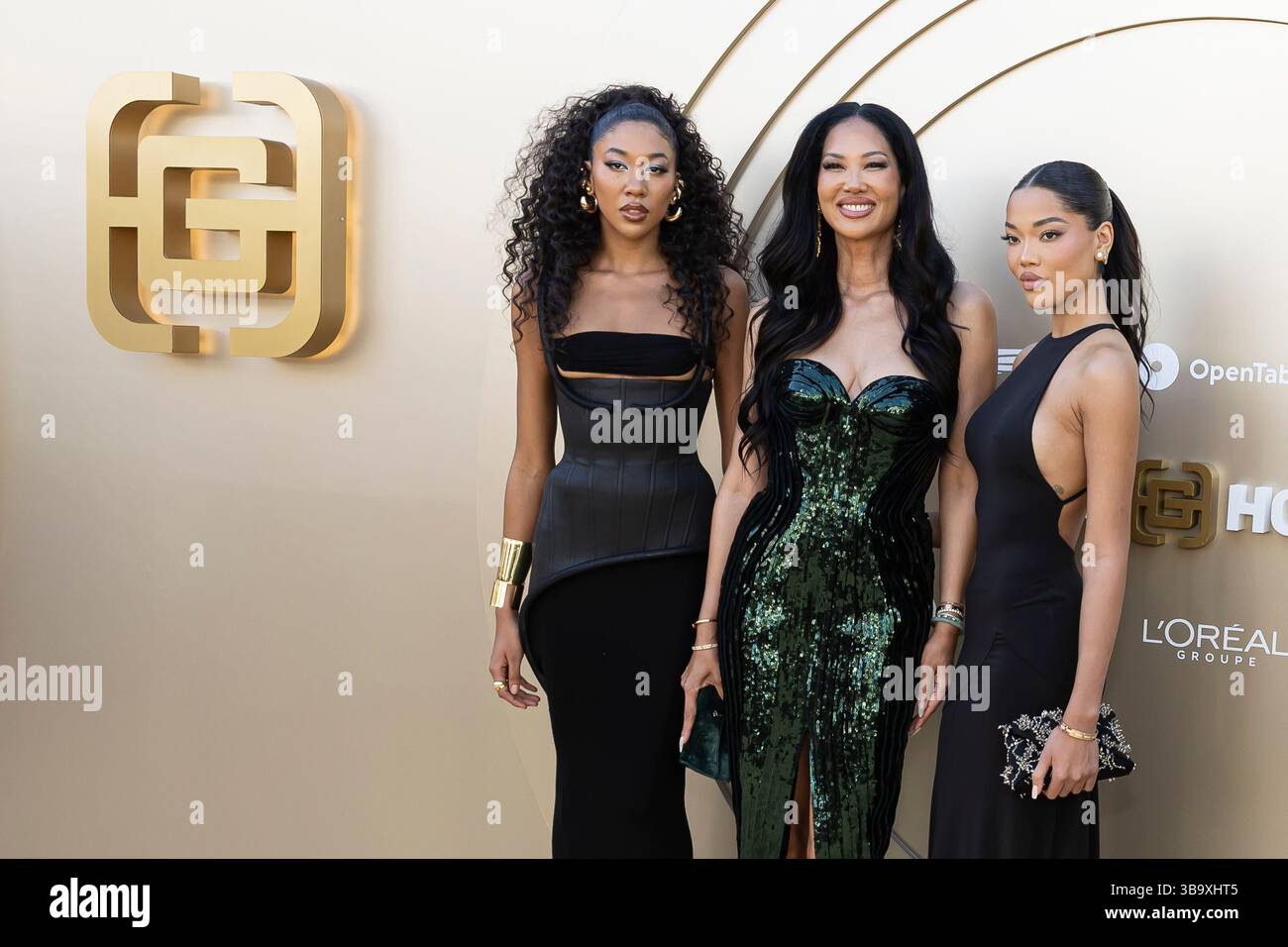 Aoki Lee Simmons, Kimora Lee Simmons and Ming Lee Simmons attend the ...