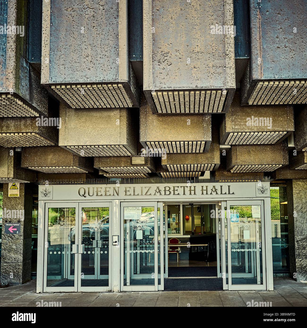 Queen Elizebeth Hall,Oldham,UK Stock Photo - Alamy