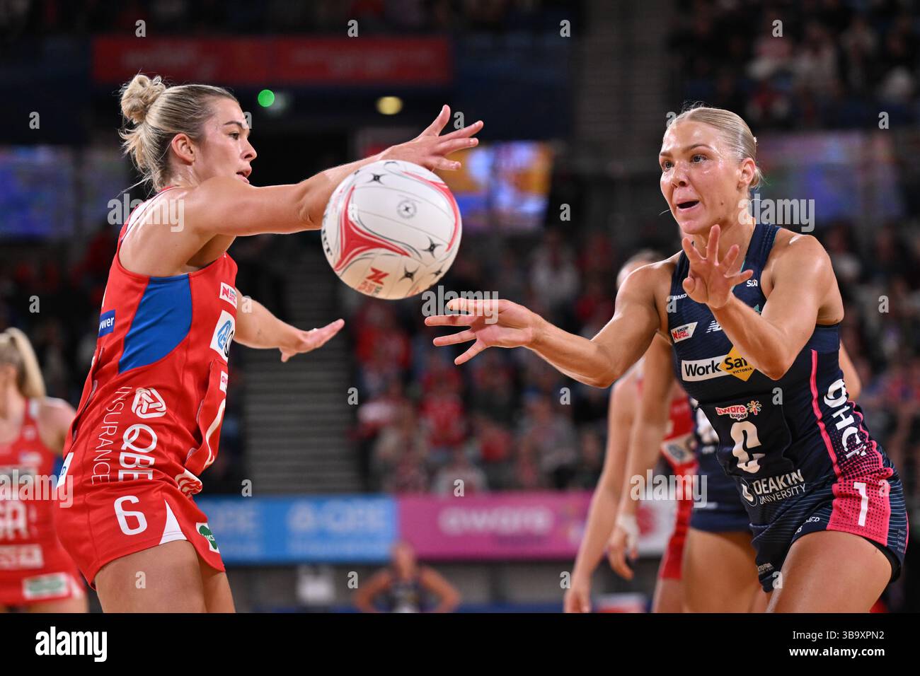 Kate Moloney of the Vixen and Allie Smith of the Swifts during the ...
