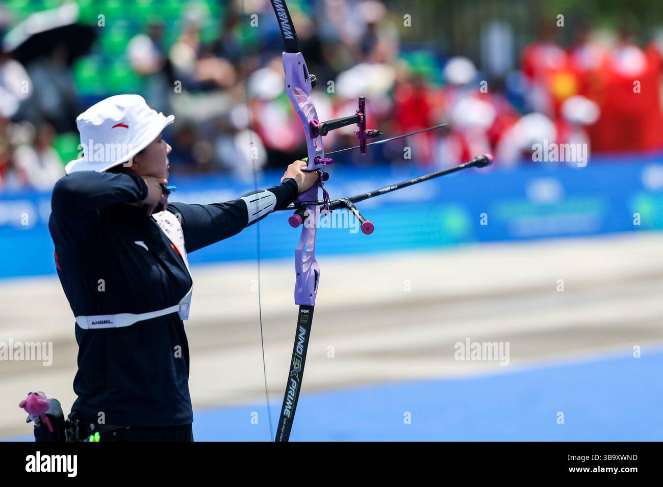 Shanghai, China. 11th May, 2025. Li Jiaman of China competes during the ...