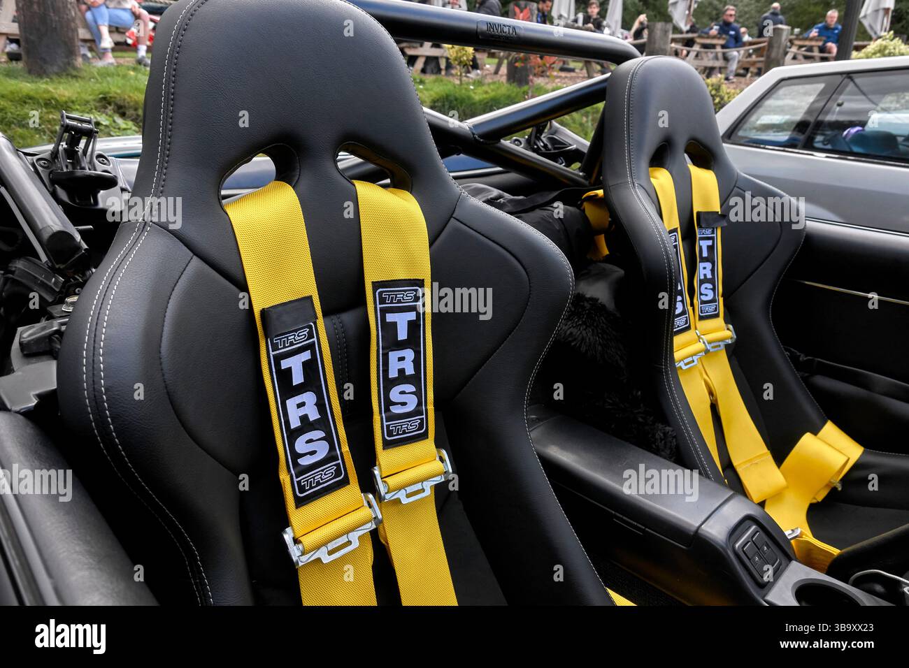 Racing bucket seats hi-res stock photography and images - Alamy