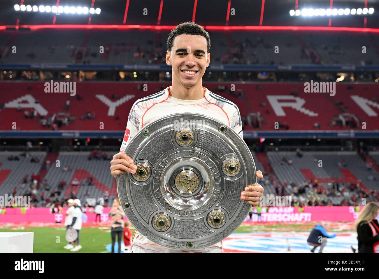 Munich, Deutschland. 10th May, 2025. Jamal Musiala (FC Bayern Munich ...