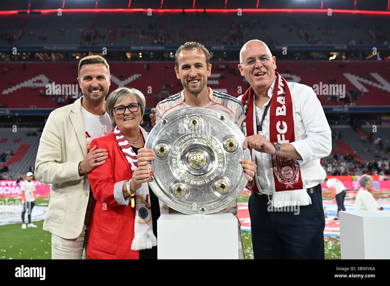 Munich, Deutschland. 10th May, 2025. Harry KANE (FC Bayern Munich) with ...