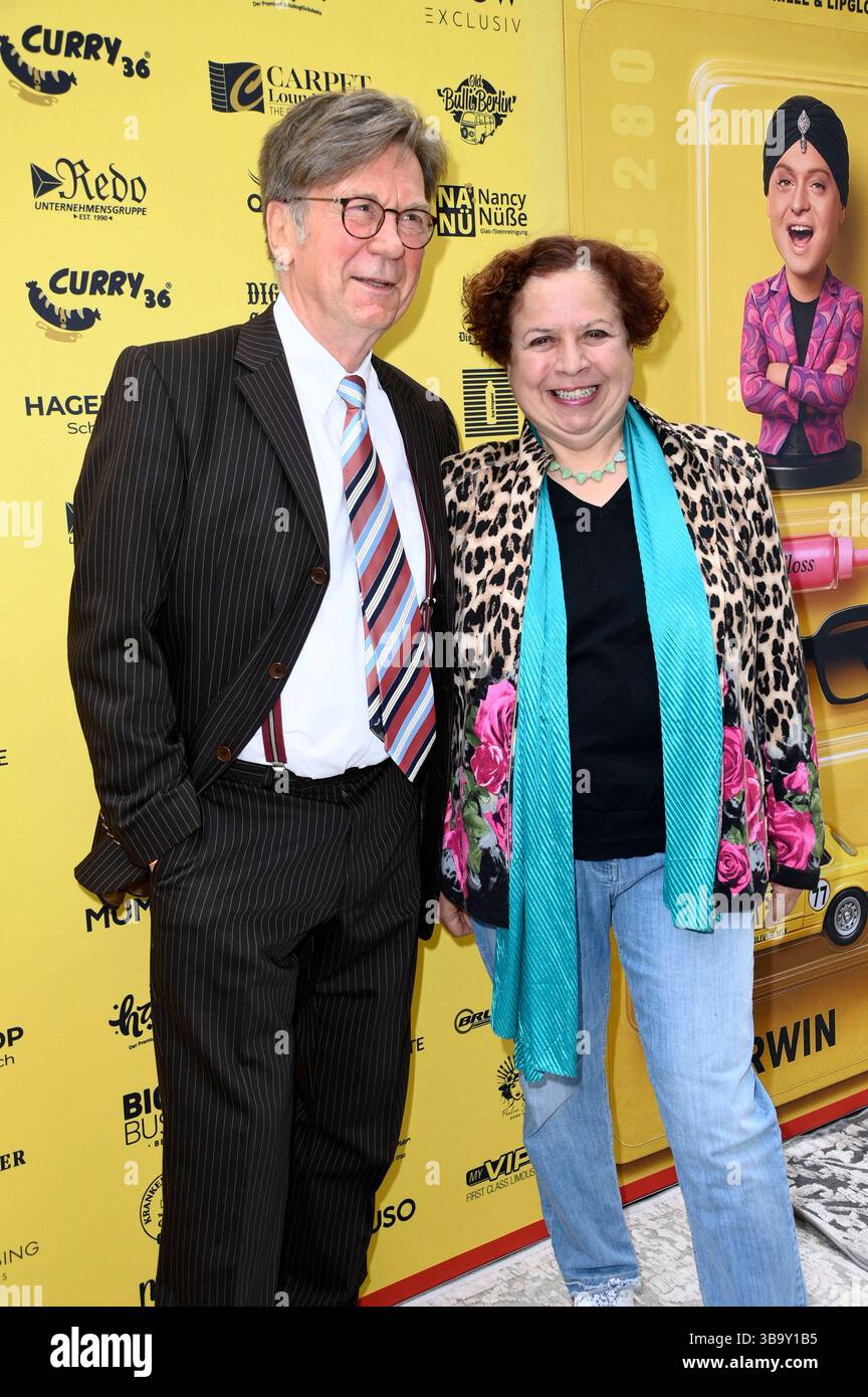 Arno Funke und Franziska Traub bei der Präsentation des historischen ...