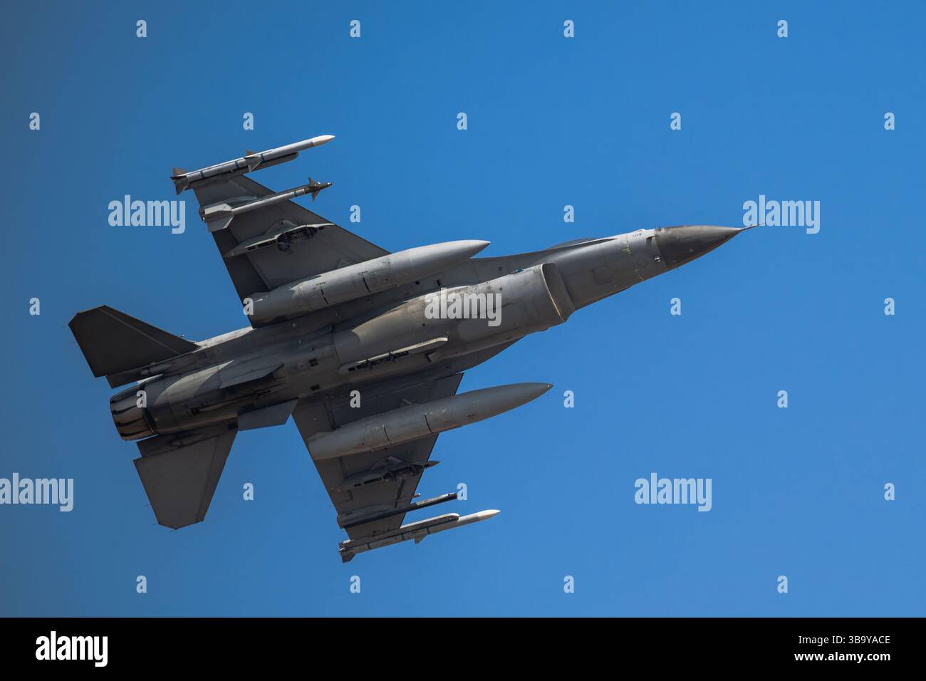 F-16 Fighting Falcon aka "Viper Stock Photo - Alamy