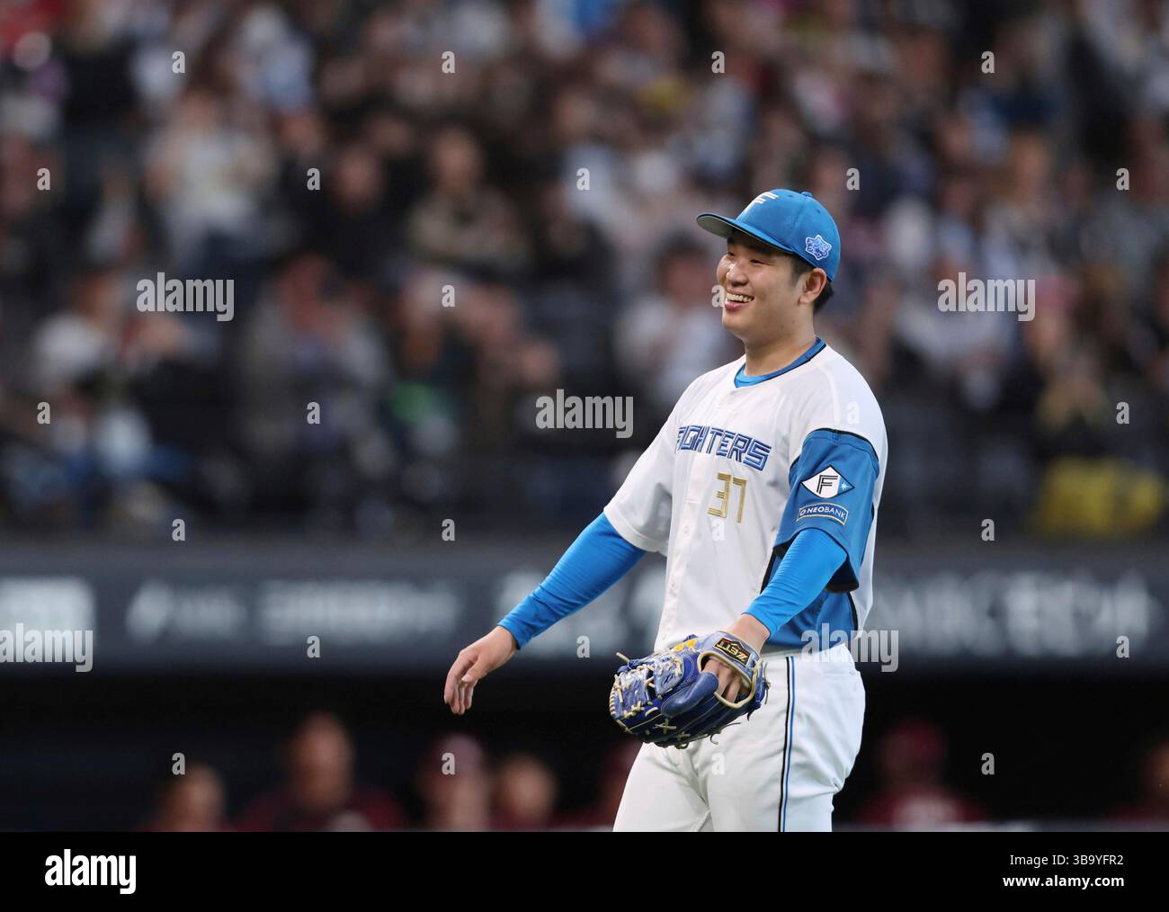 Nippon-Ham Fighters Taiwanese pitcher GU LIN RUEI-YANG reacts after a ...