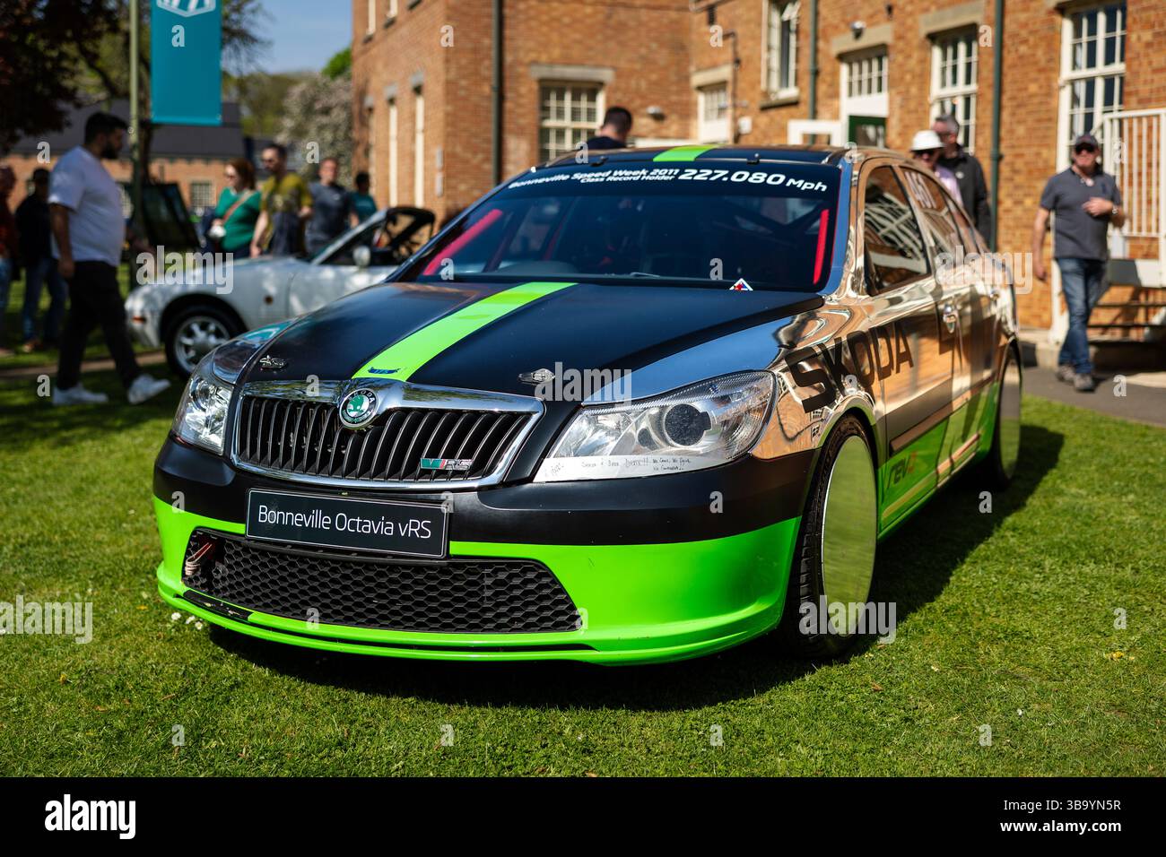 2011 Skoda Octavia vRS Bonneville land speed record car on display at ...