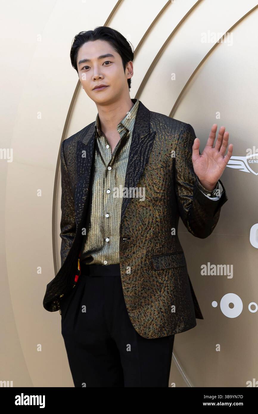 Los Angeles, USA. 10th May, 2025. Rowoon attends the arrivals of the ...