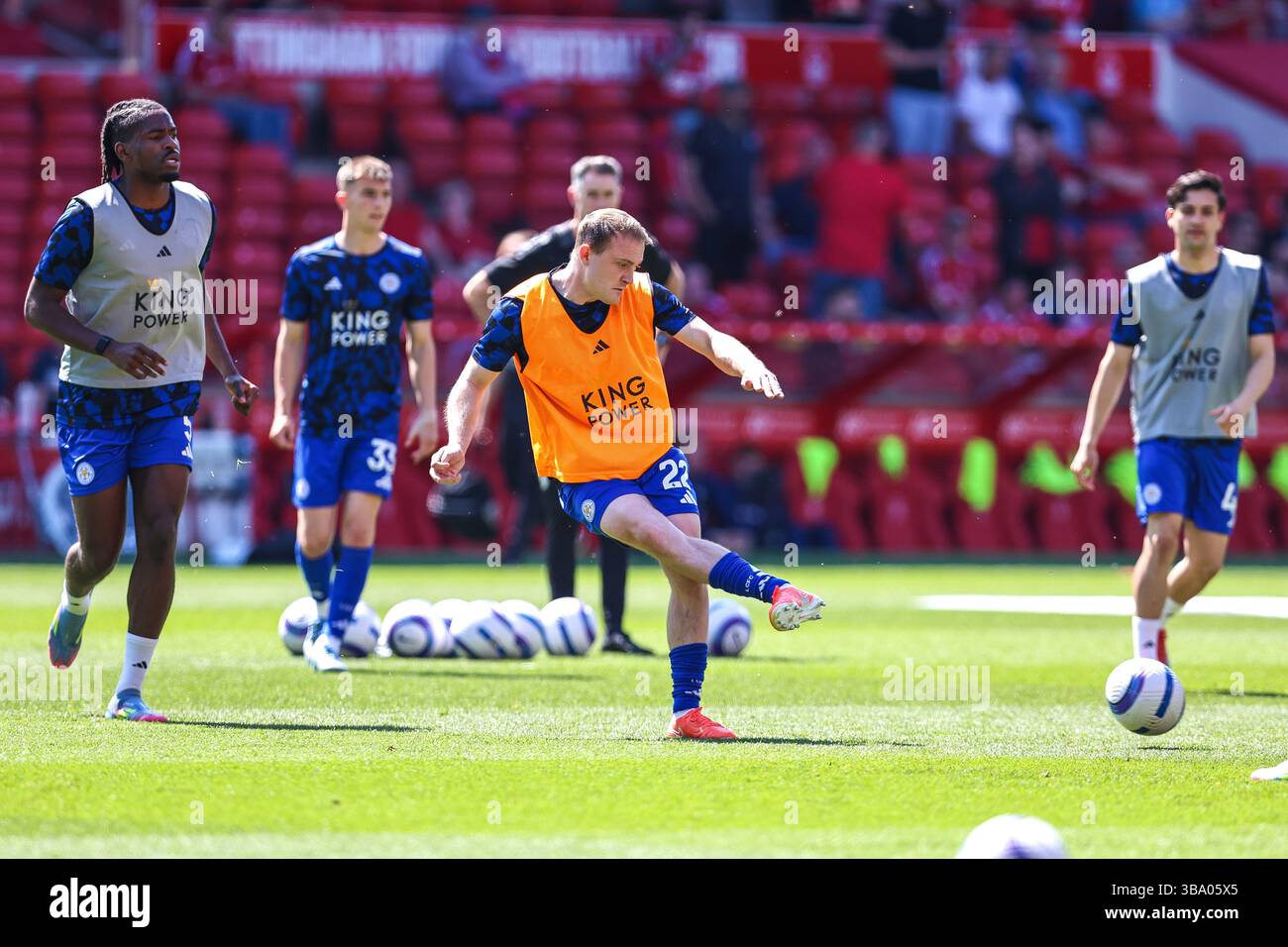 Nottingham, UK. 11th May, 2025. Oliver Skipp of Leicester City warms up ...