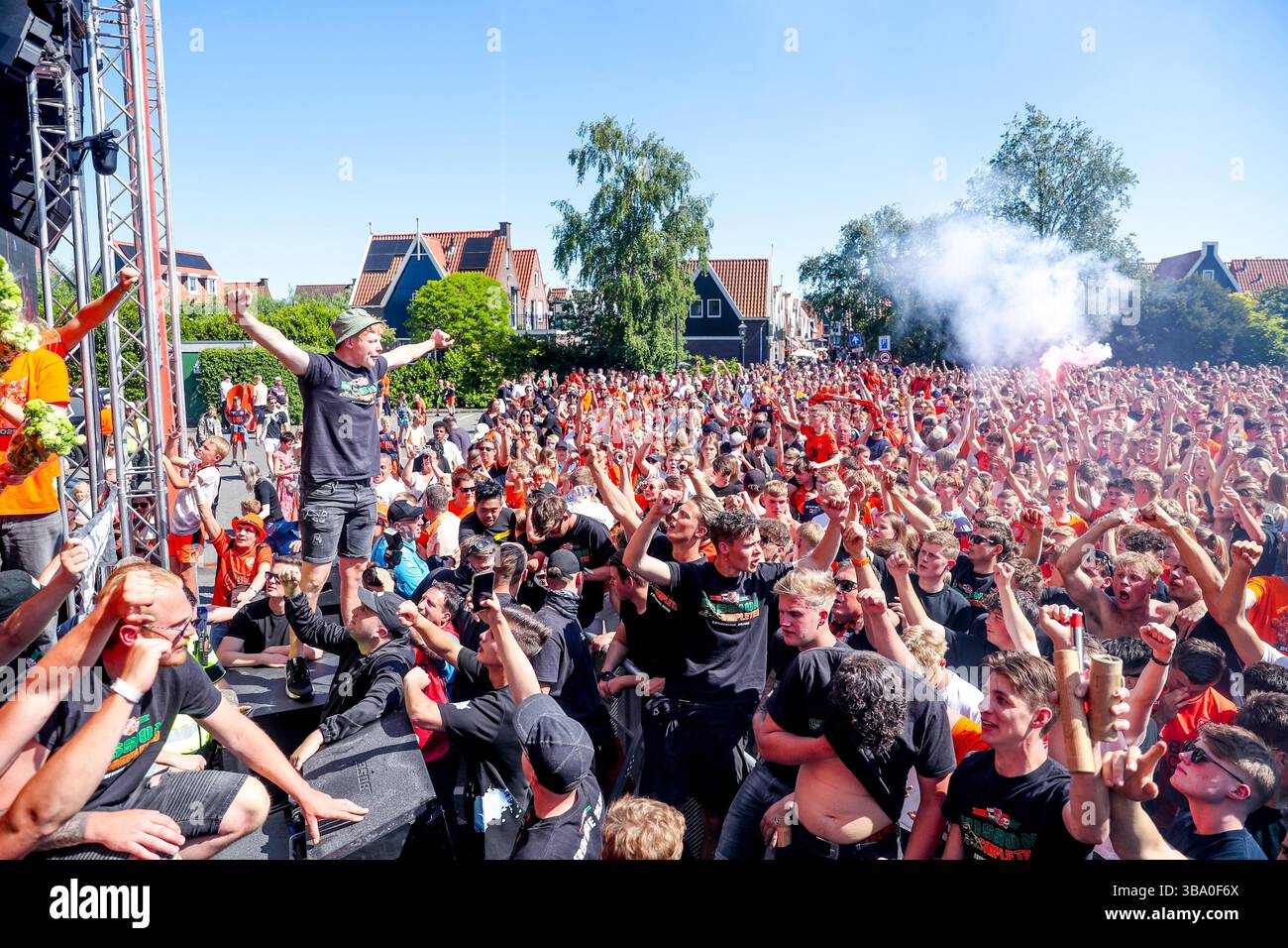 Volendam, Netherlands. 11th May, 2025. VOLENDAM - 11-05-2025, Volendam ...