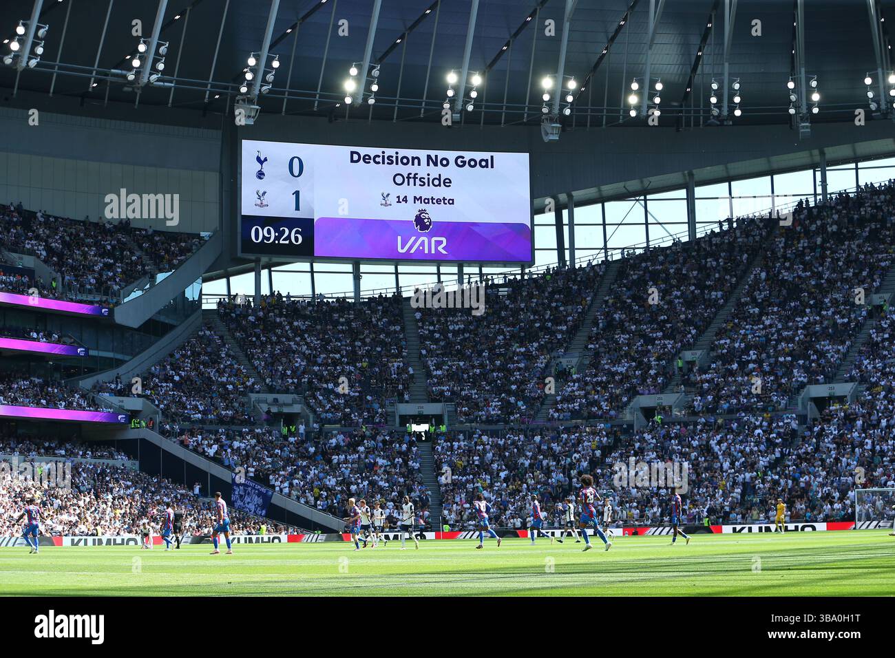Tottenham Hotspur Stadium, London, UK. 11th May, 2025. Premier League ...