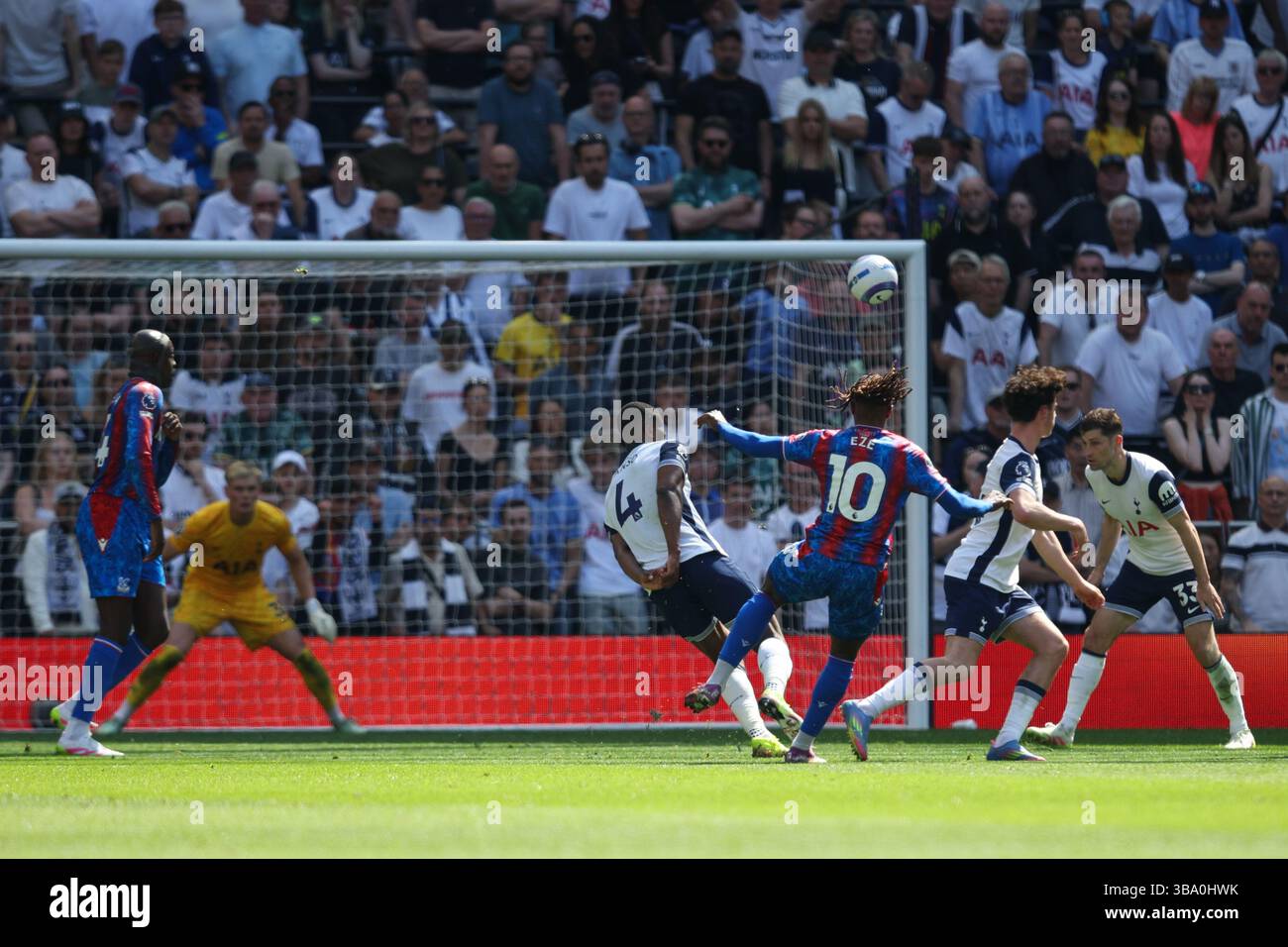 LONDON, UK - 11th May 2025: Eberechi Eze of Crystal Palace shoots ...