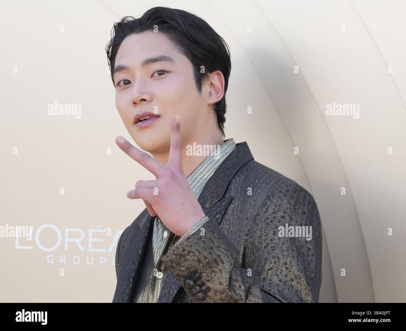 Los Angeles, USA. 10th May, 2025. ROWOON arrives at the Gold House 4th ...