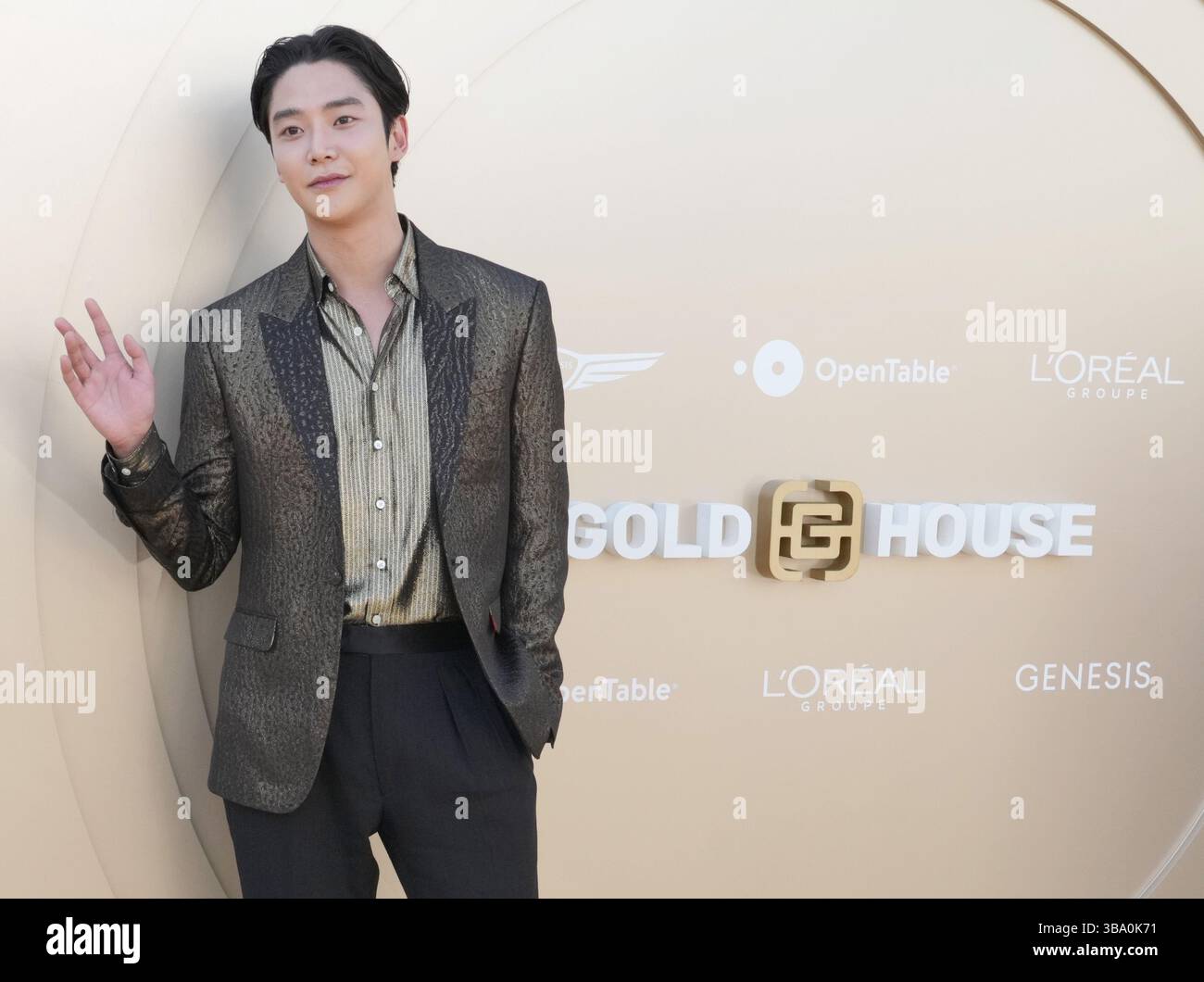 Los Angeles, USA. 10th May, 2025. ROWOON arrives at the Gold House 4th ...