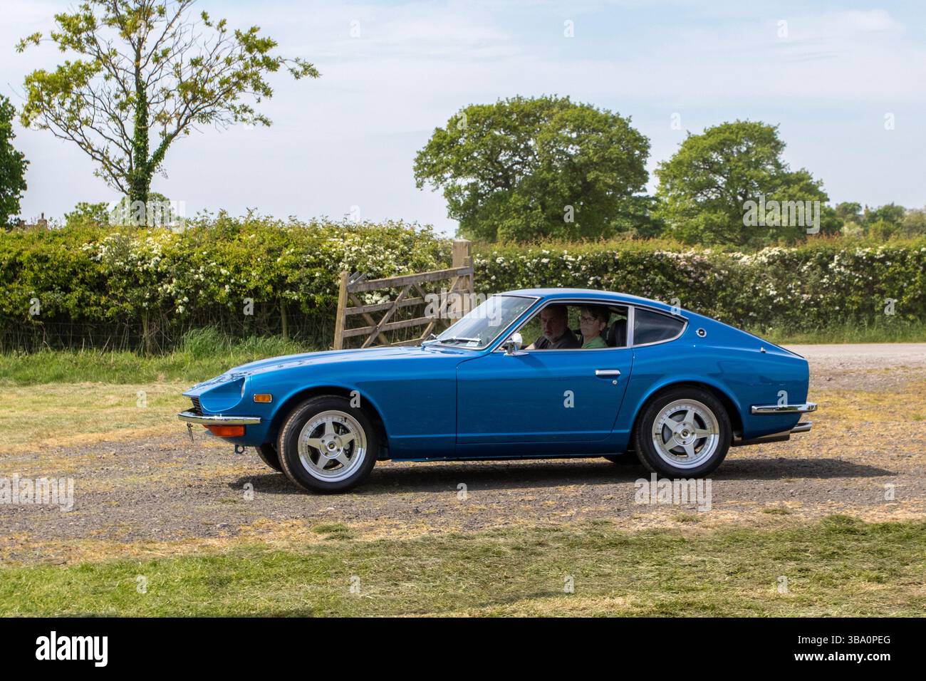 1972 70s seventies Blue Datsun 240Z Car Petrol 2400 cc; 2025 Wheels Up ...