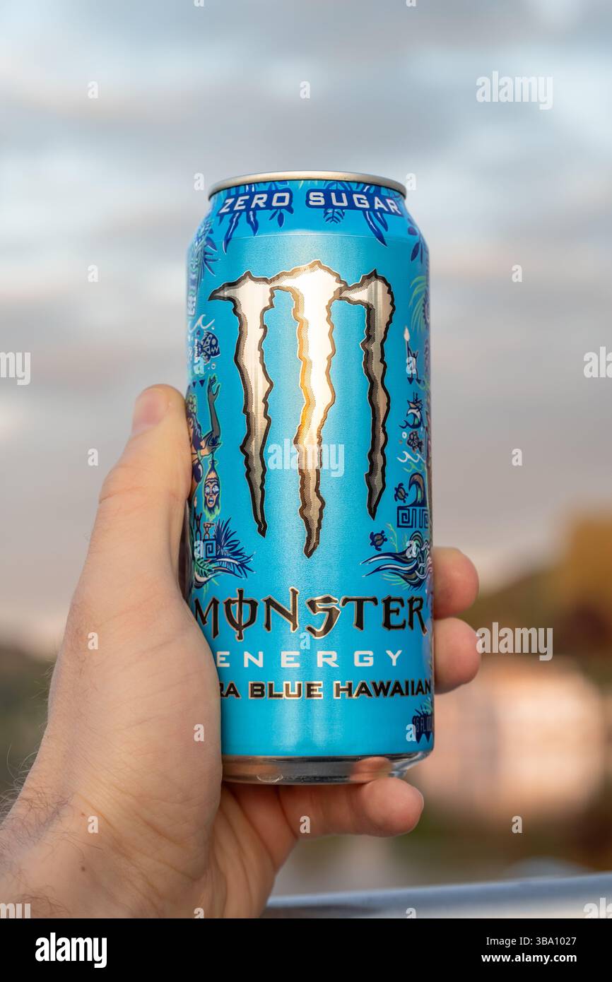 Ultra blue hawaiian hi-res stock photography and images - Alamy