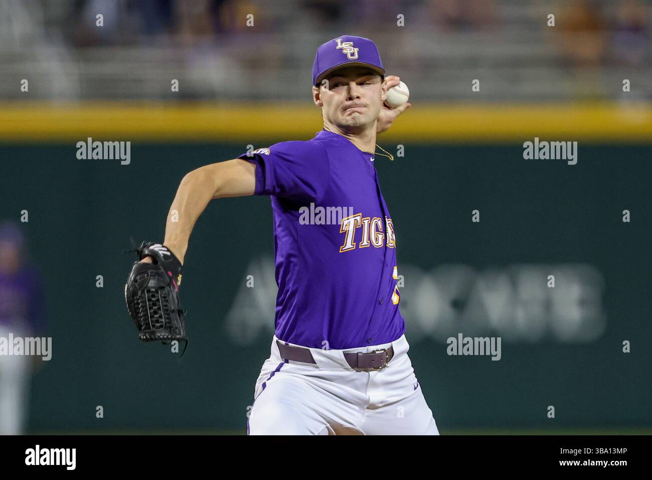 Baton Rouge, LA, USA. 09th May, 2025. LSU starting pitcher Kade ...