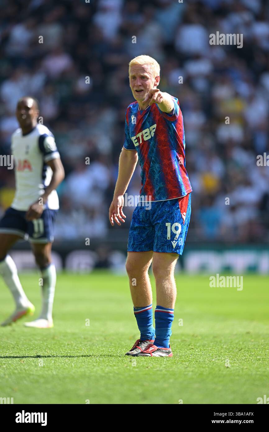 London, UK. 11th May, 2025. Will Hughes of Crystal Palace during the ...