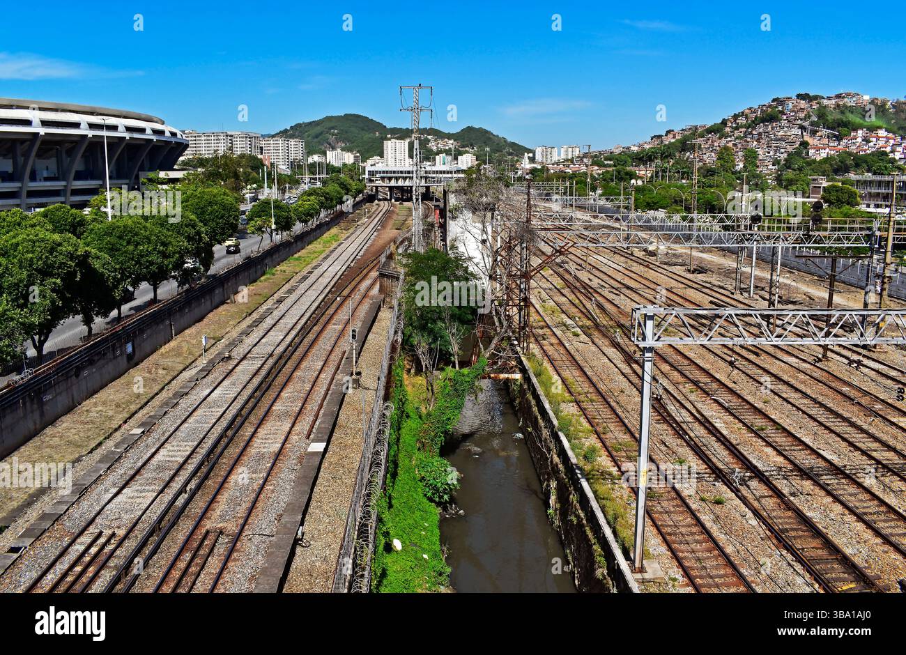 Train tracks between the neighborhoods of Sao Cristovao and Maracanã in ...