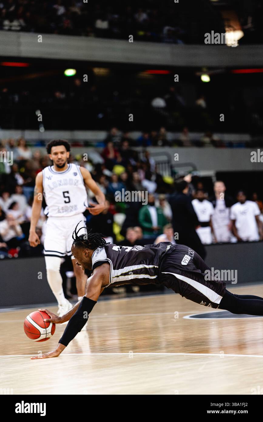 Mike Okauru of Newcastle Eagles during the first leg Super league ...