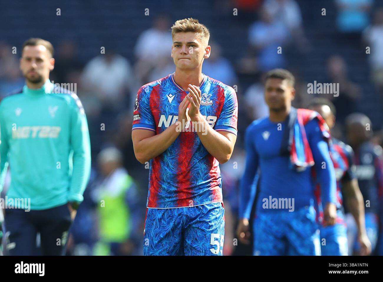 Tottenham Hotspur Stadium, London, UK. 11th May, 2025. Premier League ...