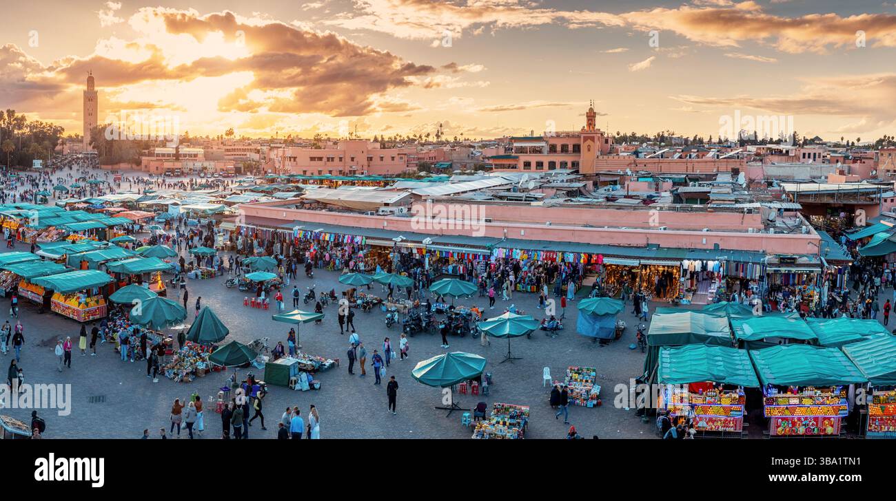 06 March 2025, Marrakech, Morocco: Djemaa el Fna square during sunset ...