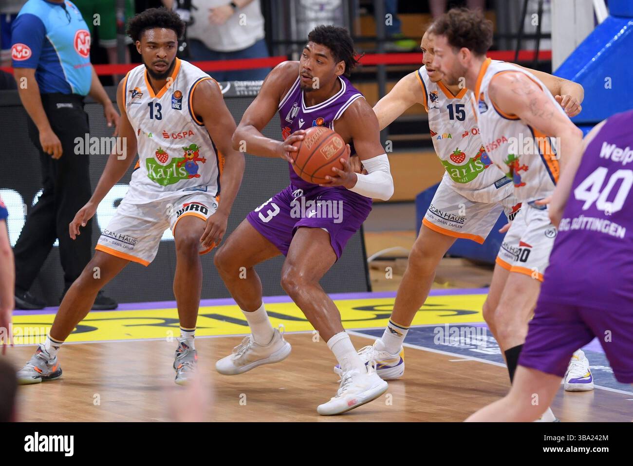 Goettingen, Deutschland. 11th May, 2025. Kostja Mushidi (BG Goettingen ...